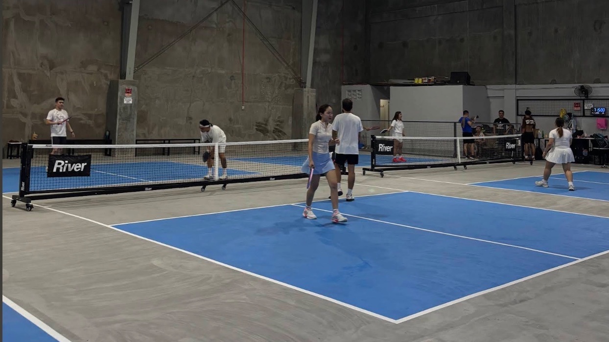 View Dink & Dunk Sports Center - PickleHub